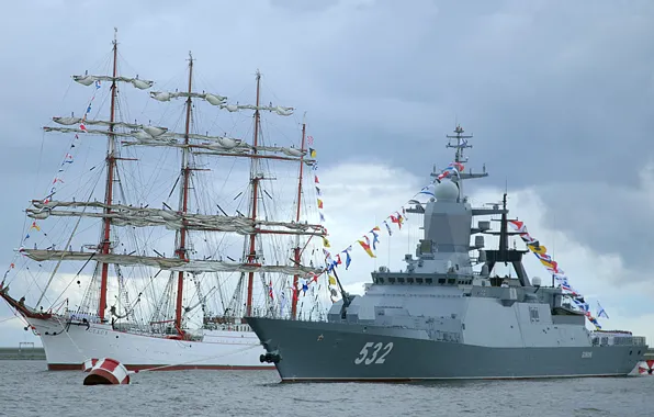 Обои Парад, барк Седов, корвет Бойкий на телефон и рабочий стол, раздел ...
