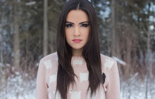 Обои взгляд, лицо, брюнетка, girl, стоит, face, Shannon Baker, красивая ...