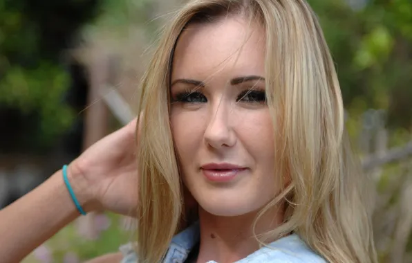 Скачать обои взгляд, лицо, модель, волосы, блондинка, Sammi Tye, раздел ...