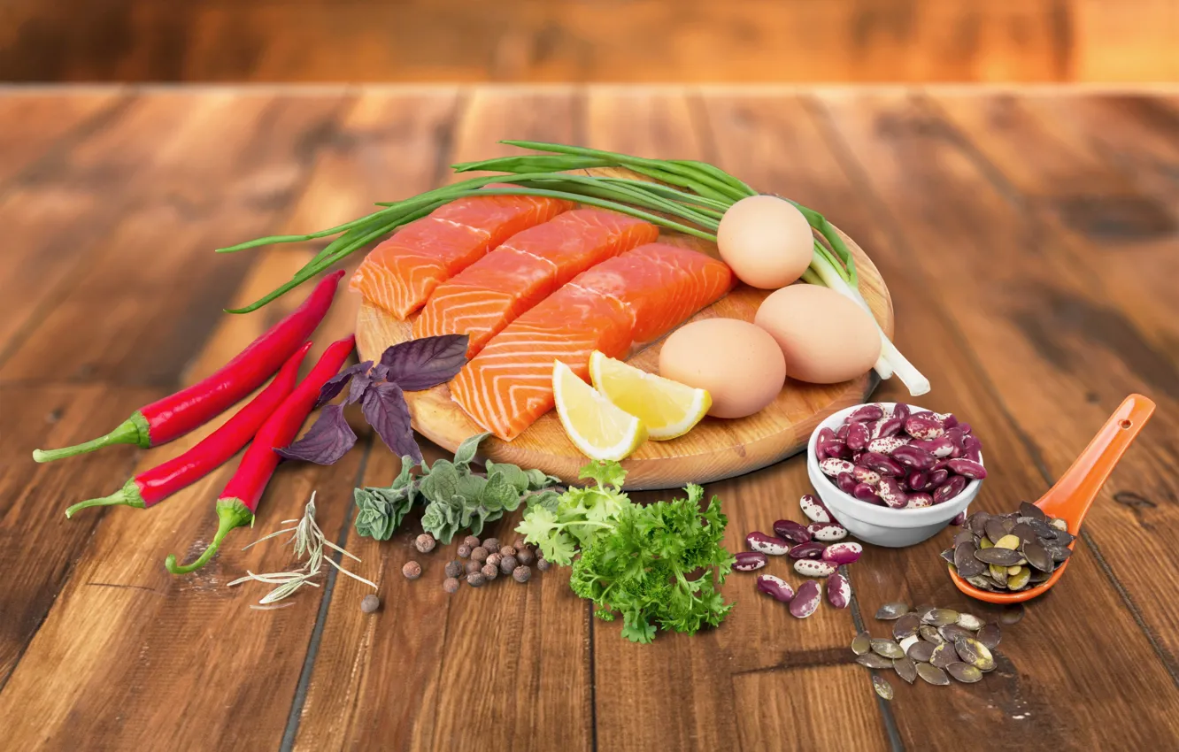 Обои зелень, лимон, яйца, рыба, лук, доска, перец, fish на телефон и ...